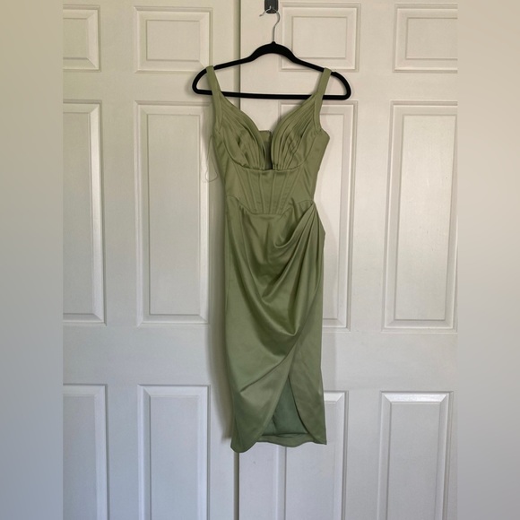 House of CB | Dresses | House Of Cb Faye Satin Pleated Midi Dress In Light Green Pistachio ...